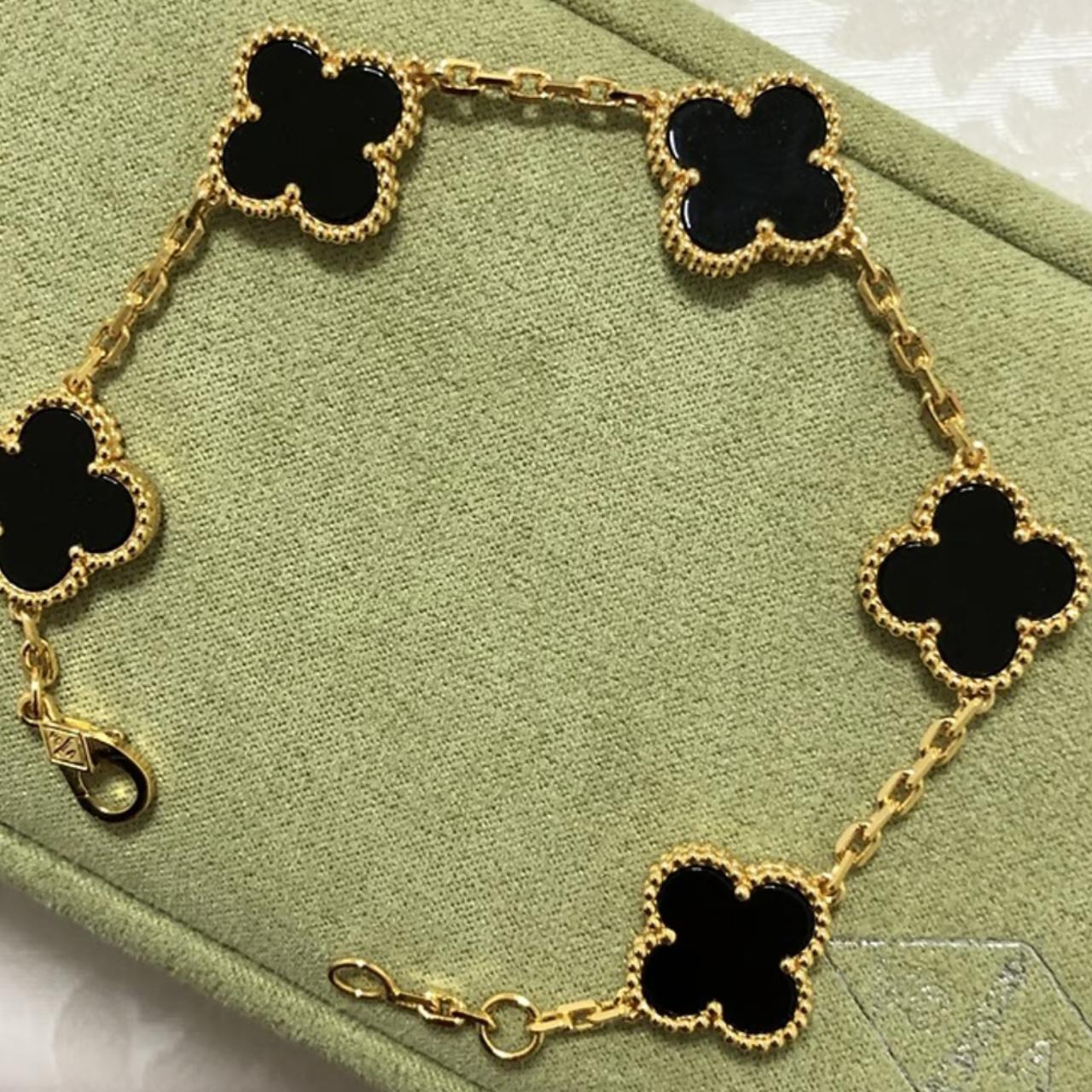 Van Cleef & Arpels Bracelet 100% authentic In... - Depop