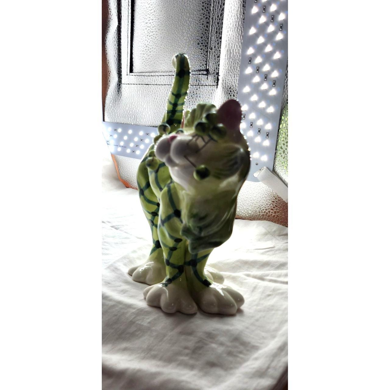 Amy Lacombe 2004 Ceramic Cat Figurine Happy Lucky... - Depop