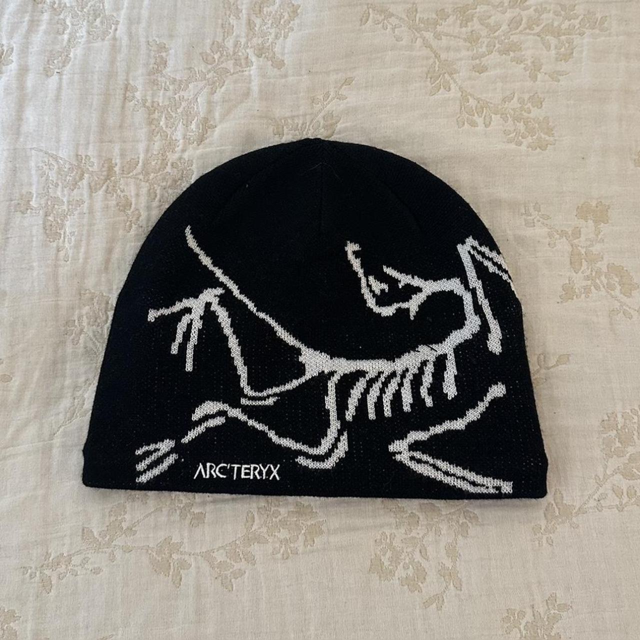 arcteryx beanie original never worn #y2k #grunge - Depop arcteryx beanie original never worn #y2k #grunge - Depop