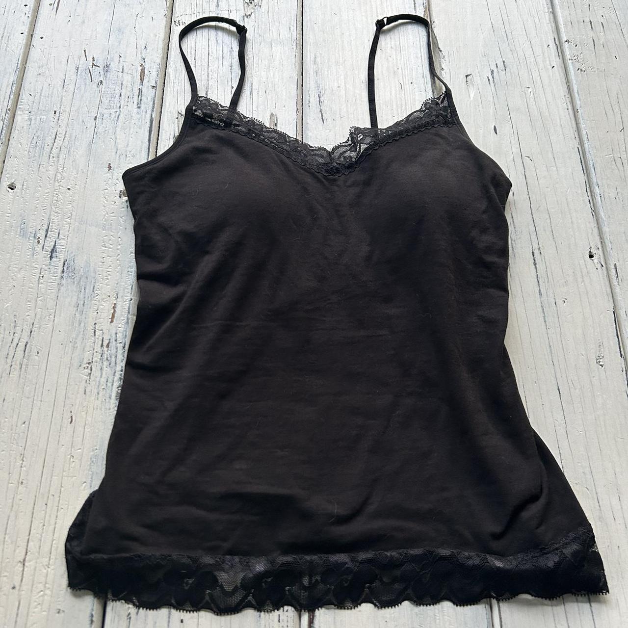 medium black laced cami, tried it once and the cups... - Depop