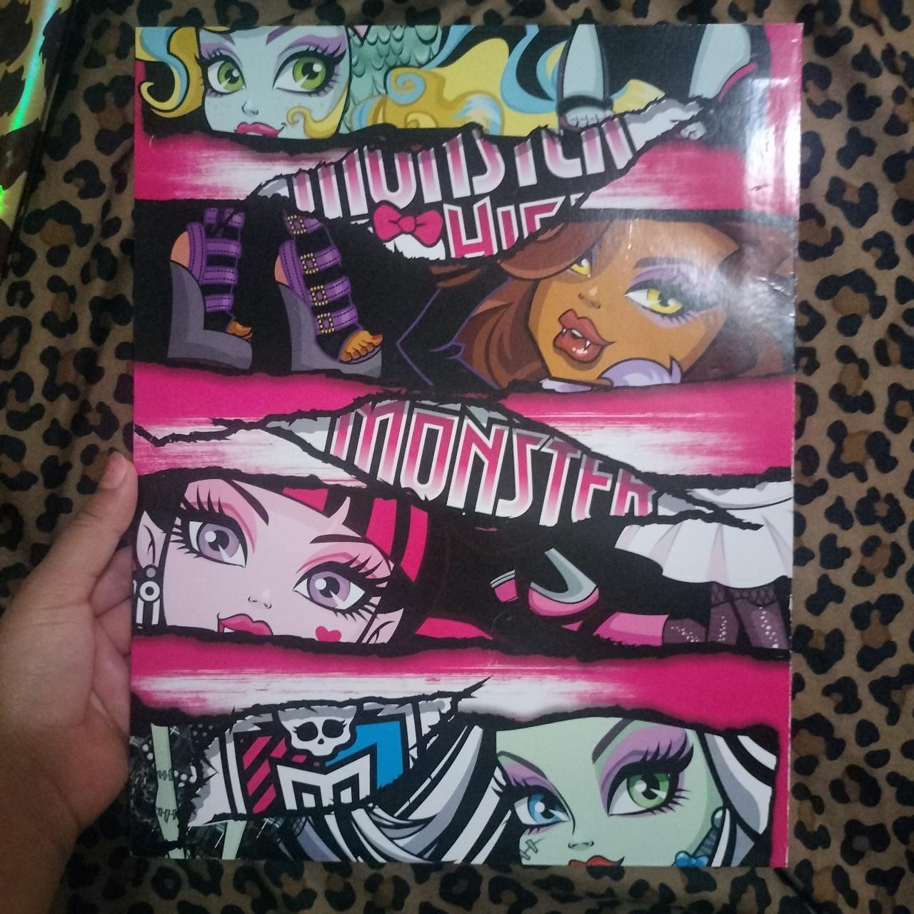 2 Monster High school folders . Both are sold tg so... - Depop