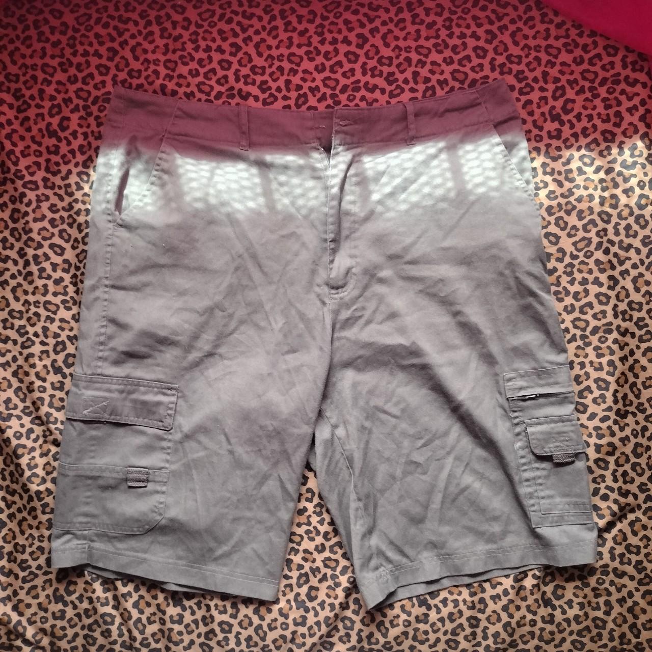street rules Y2K green cargo shorts size 38 only... | Depop