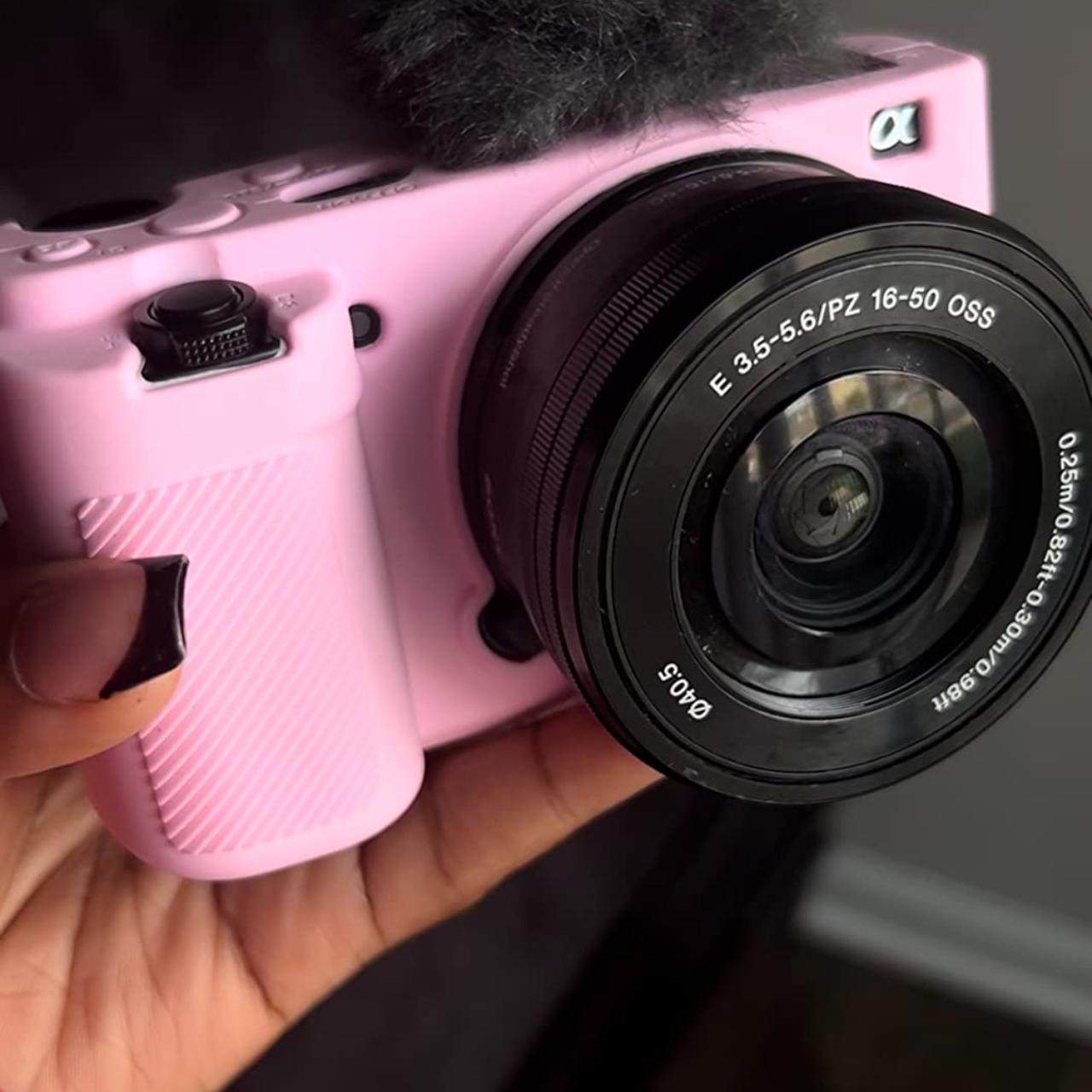 Looking to swap my Sony Alpha ZV-E10 and tripod for... - Depop