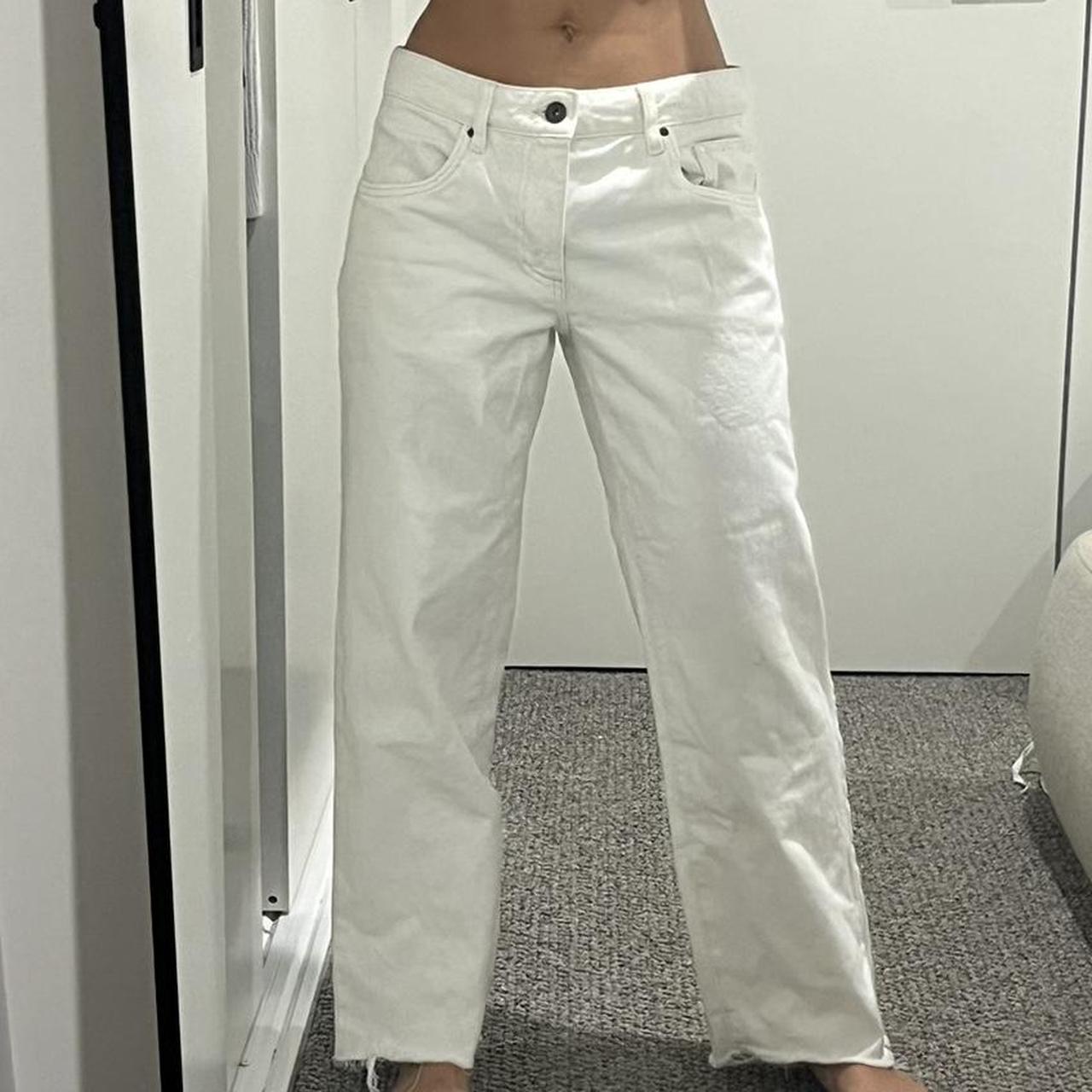 Low rise white jeans Size 8 - Depop