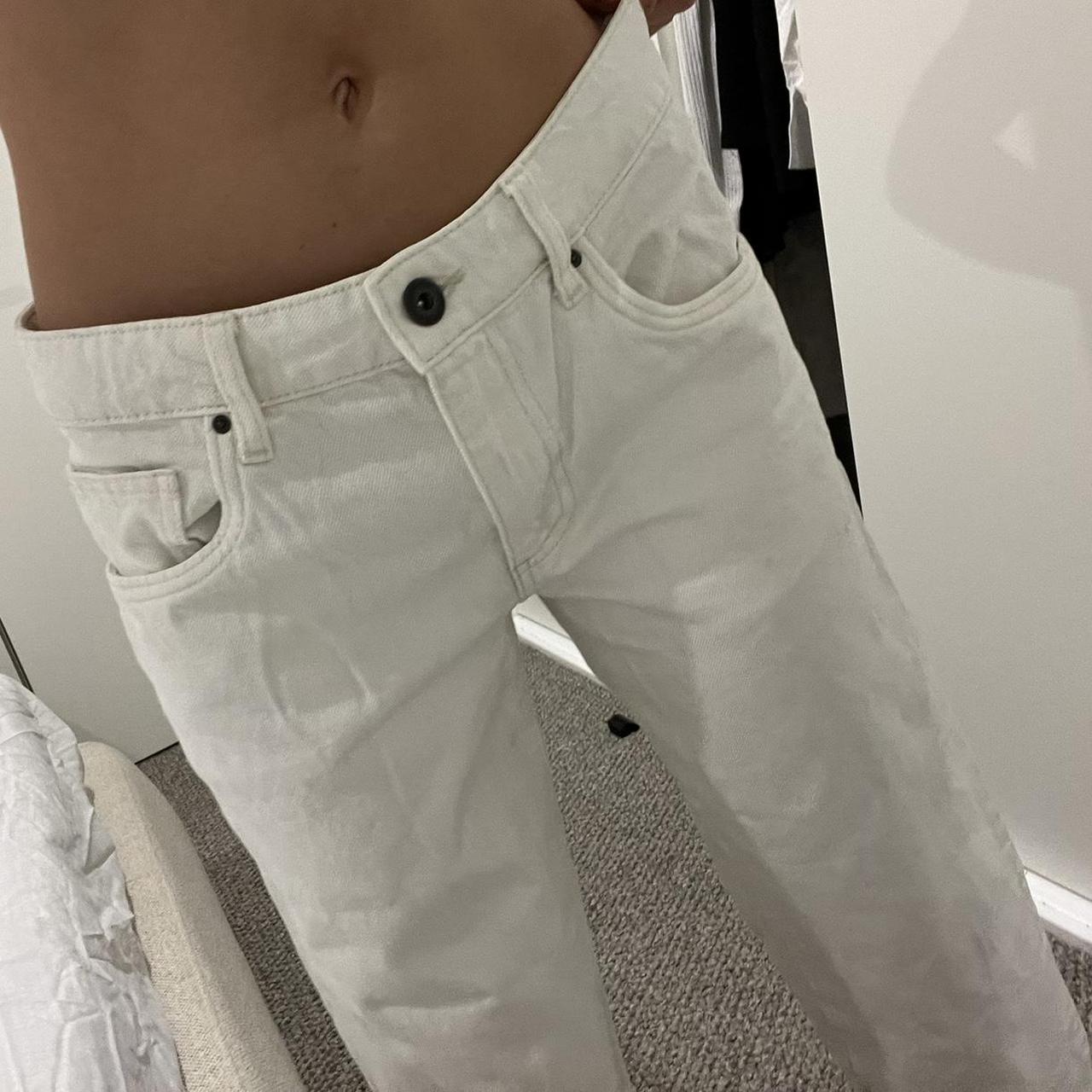 Low rise white jeans Size 8 - Depop