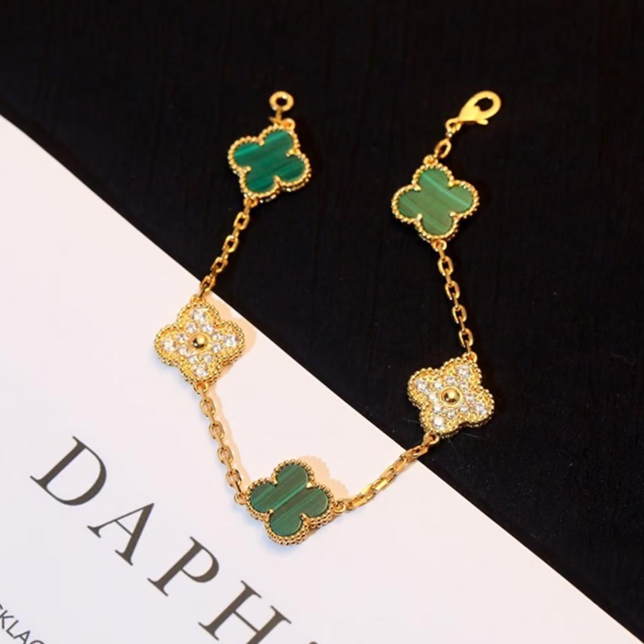 Van Cleef & Arpels Bracelet 100% authentic In... - Depop