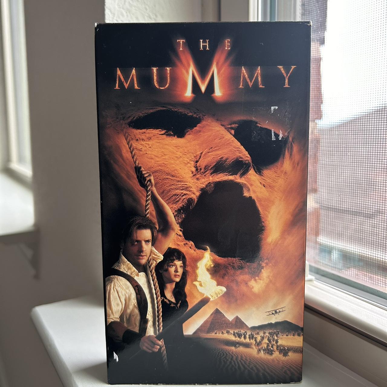 ©1999 The Mummy VHS ©2001 The Mummy Returns VHS - Depop
