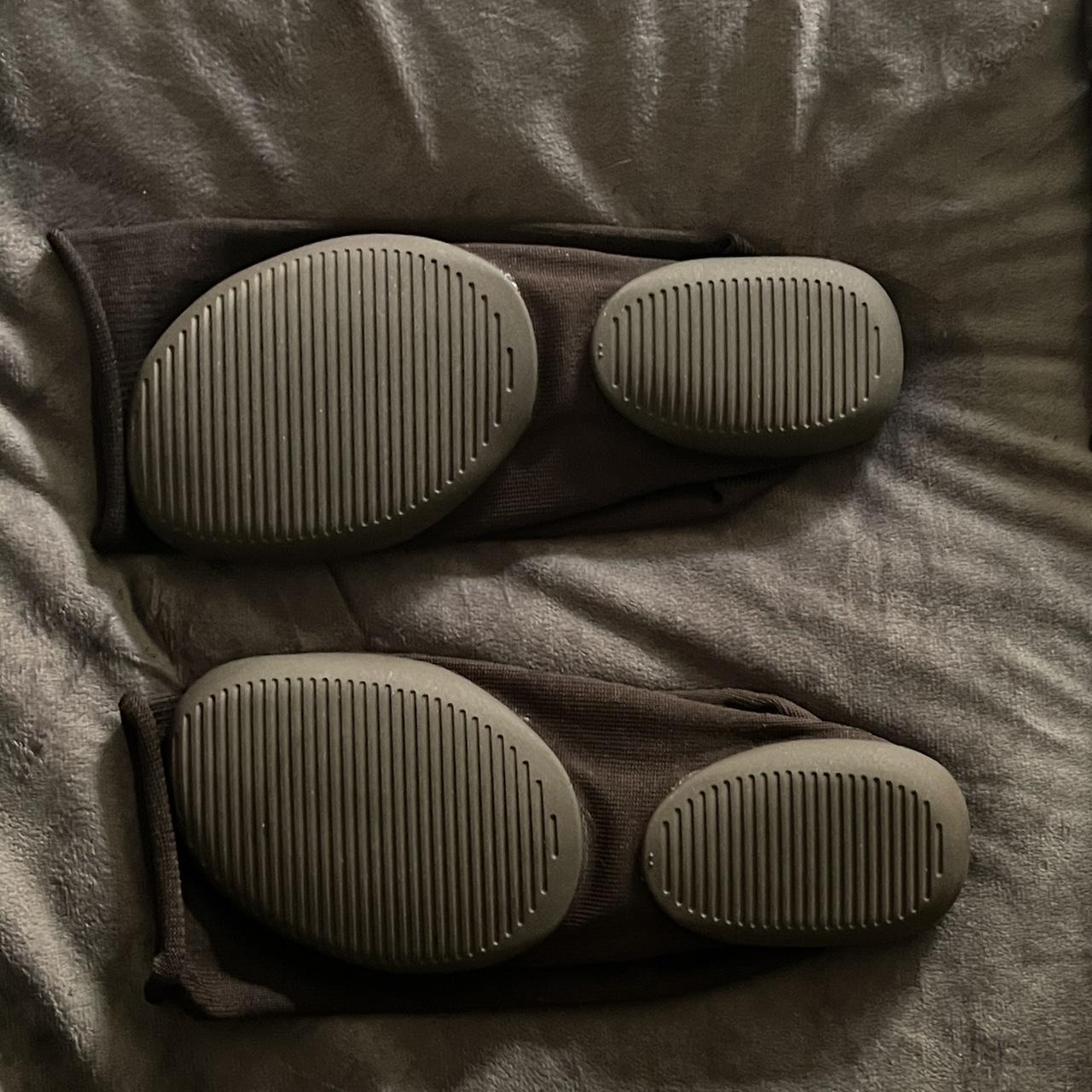 YZY Pod - Size 2 US 8.5-11.5 YZY PODS BRAND NEW IN HAND - Depop