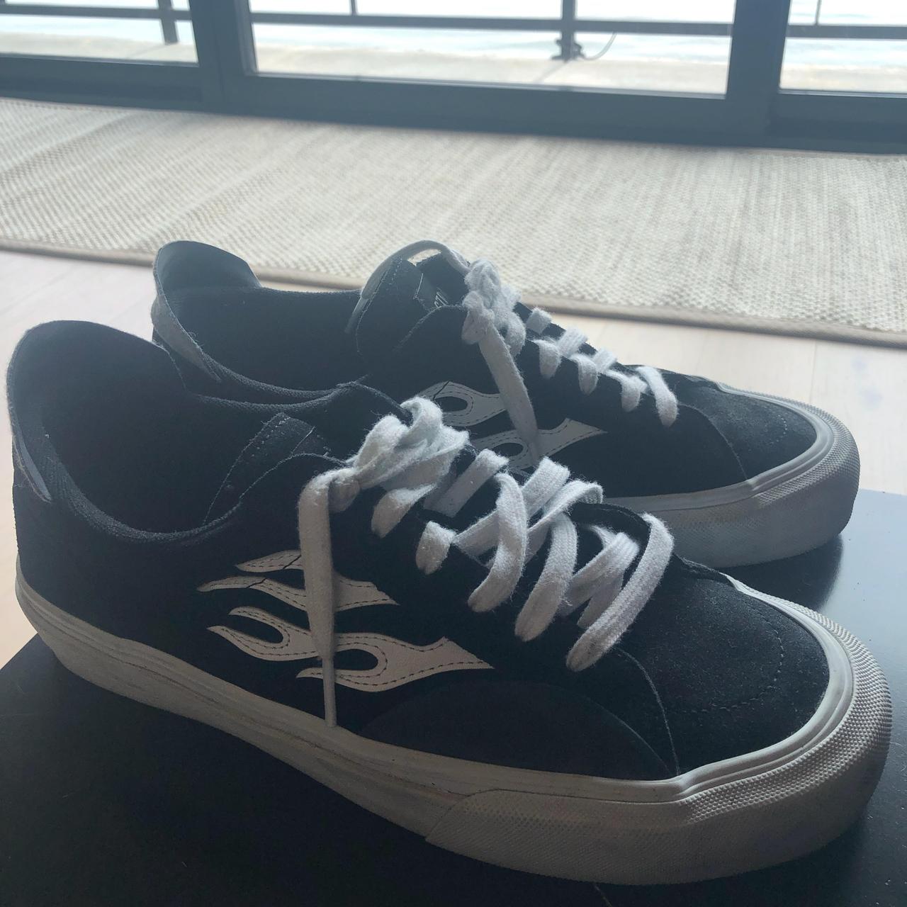 Straye skate shoes 9.5 black white - Depop