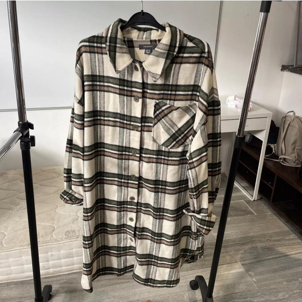 This colourful top from Primark is a must-have... - Depop