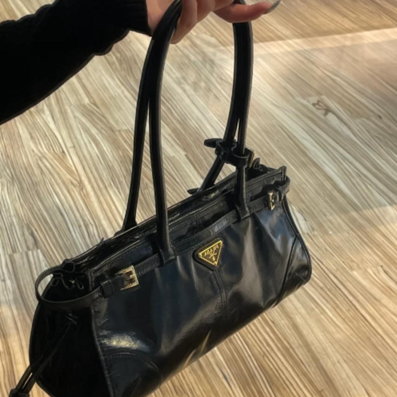 super low-key bag， - Depop