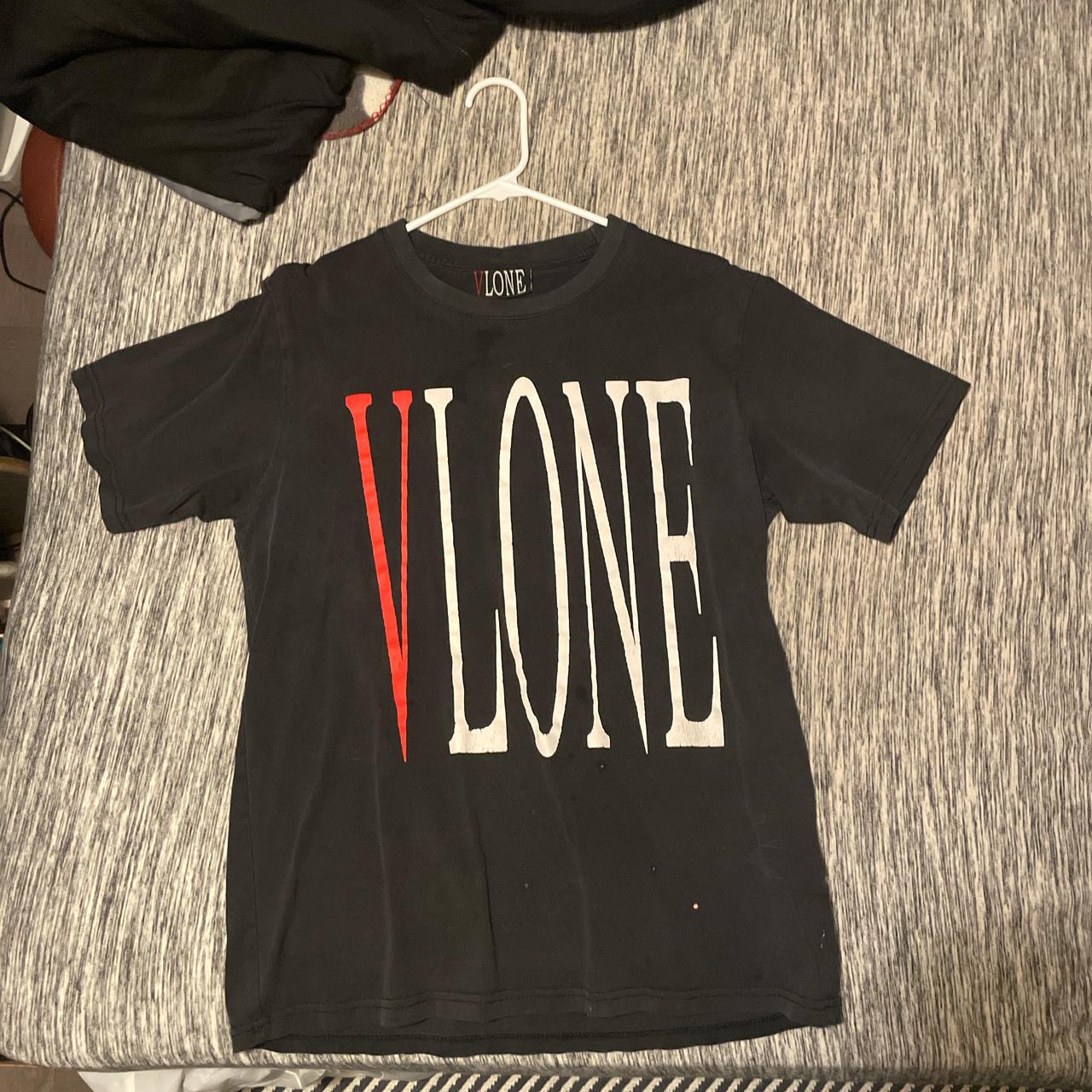 Black and red Vlone tee | Depop