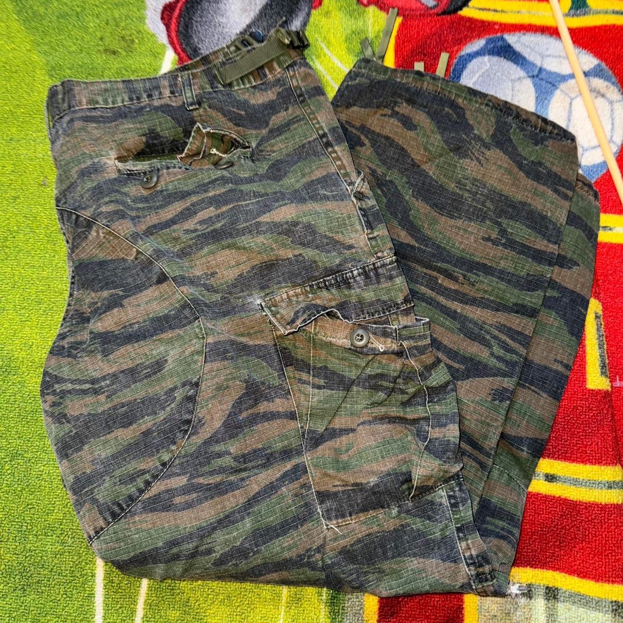 Frontline usa camo hunting pants great condition - Depop