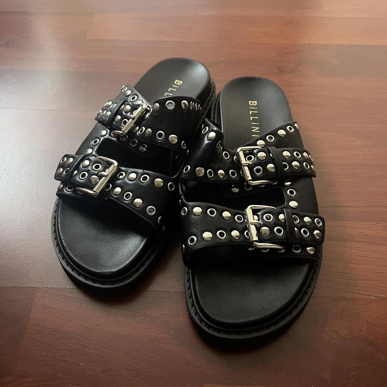 billini size 6 stuffed slides. never been worn - Depop