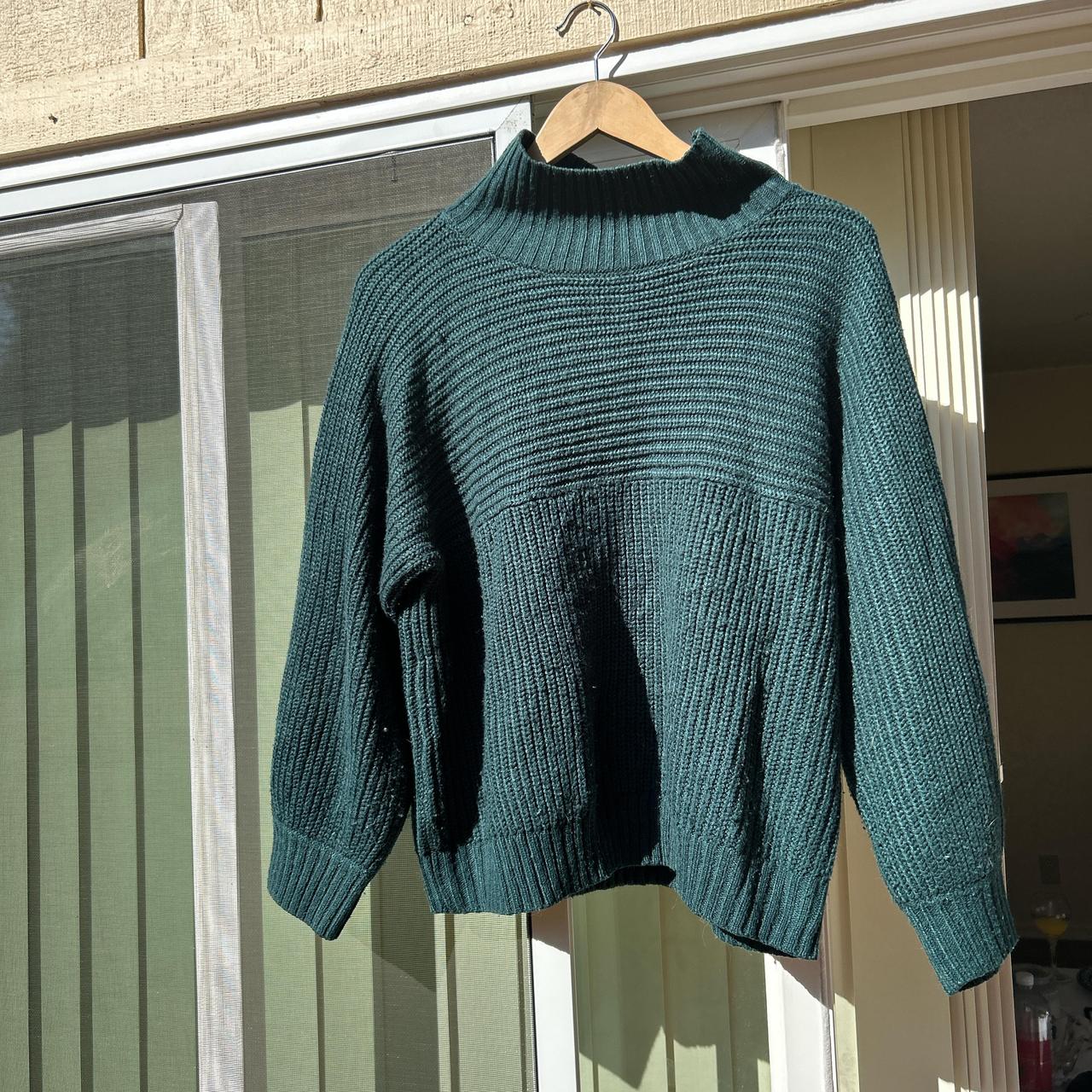 Cozy sweater 🍁 - Depop