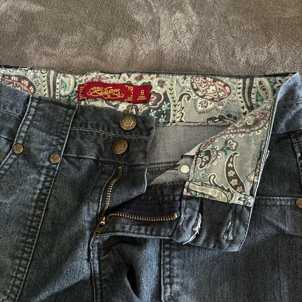 Grey/Blue denim jeans - Depop