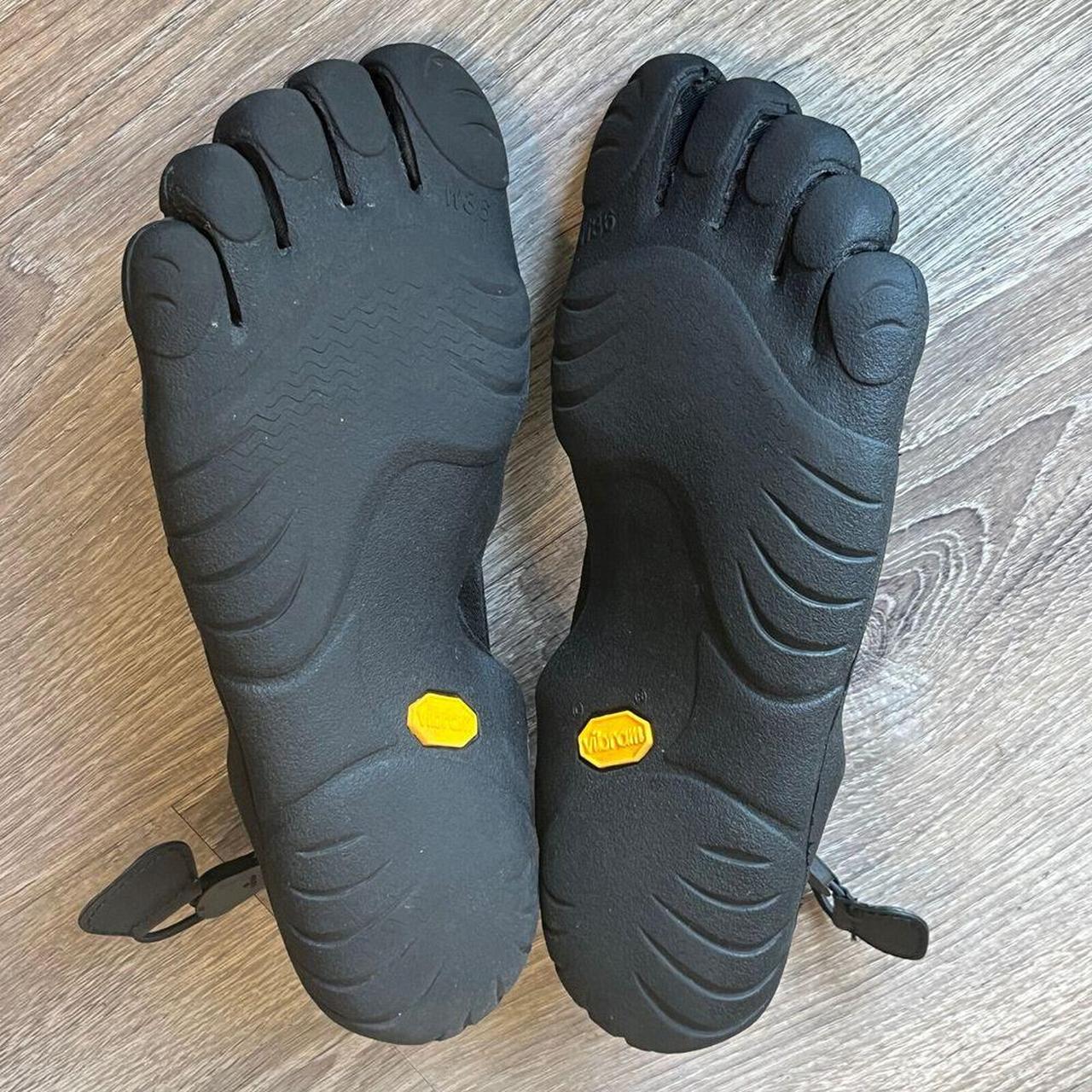 New With Box Vibram FiveFingers W108 Classic Fitness... - Depop