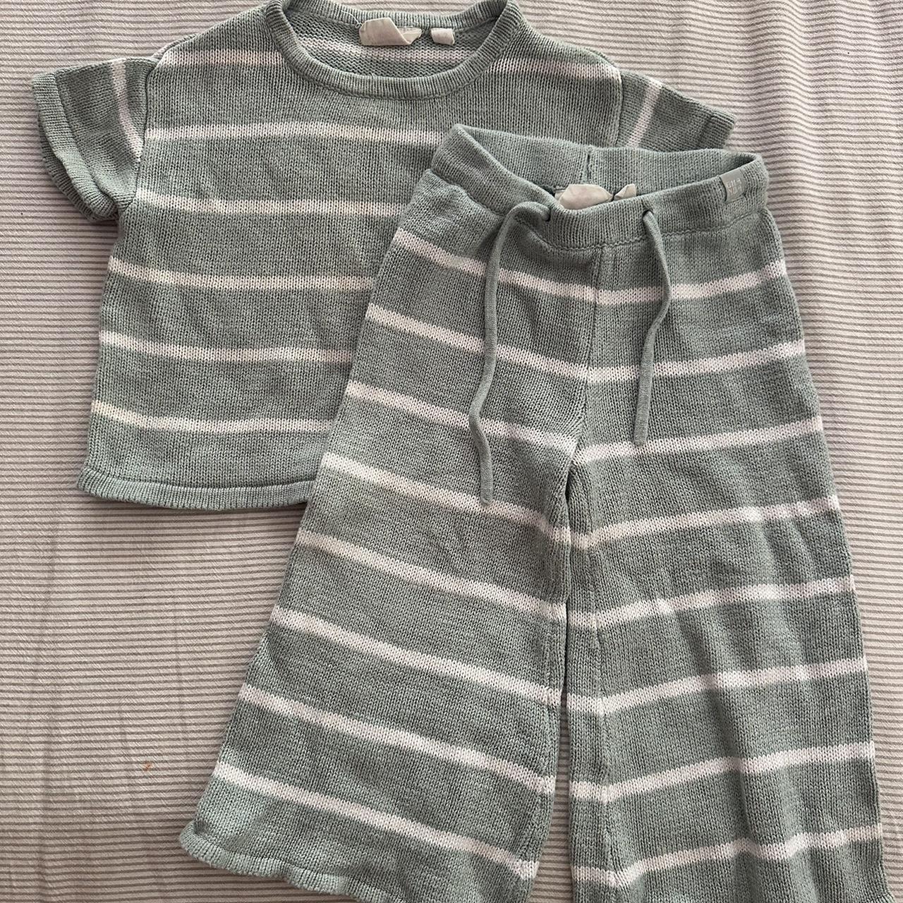 Ghanda knitted set - Size 1-2 - Depop