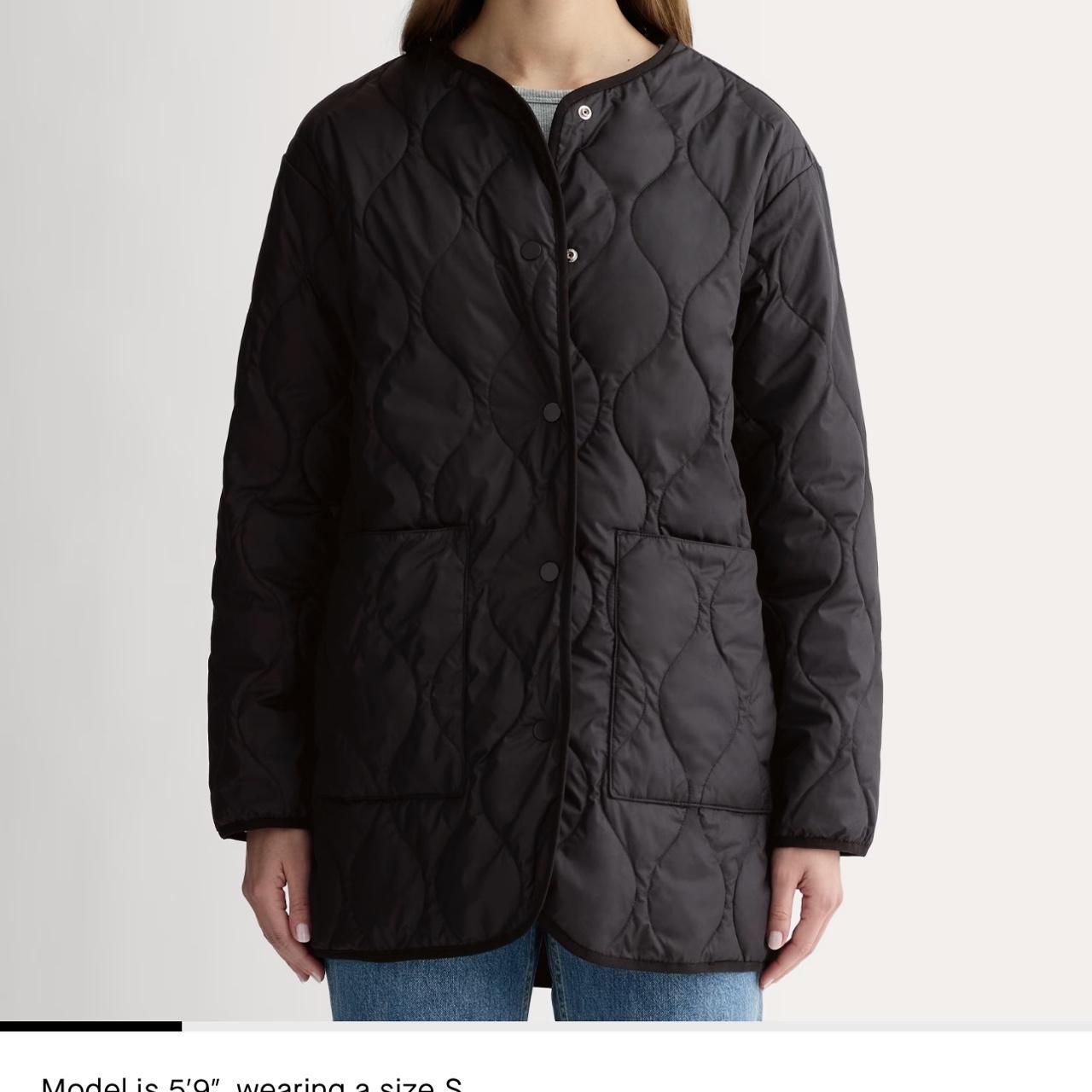 Black quilted puffer jacket #pufferjacket | Depop