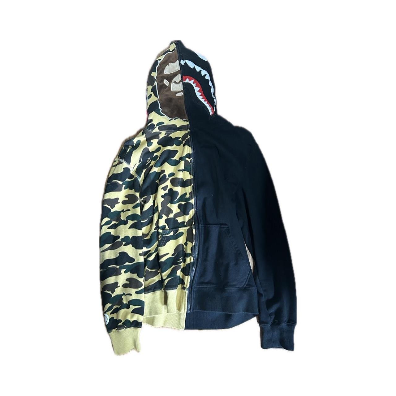 Rare large bape zip with custom zipper - Depop