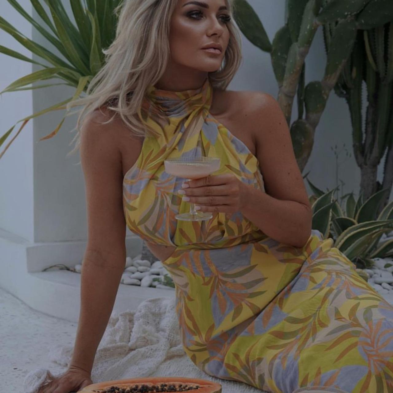 SHEIKE DRESS - Depop