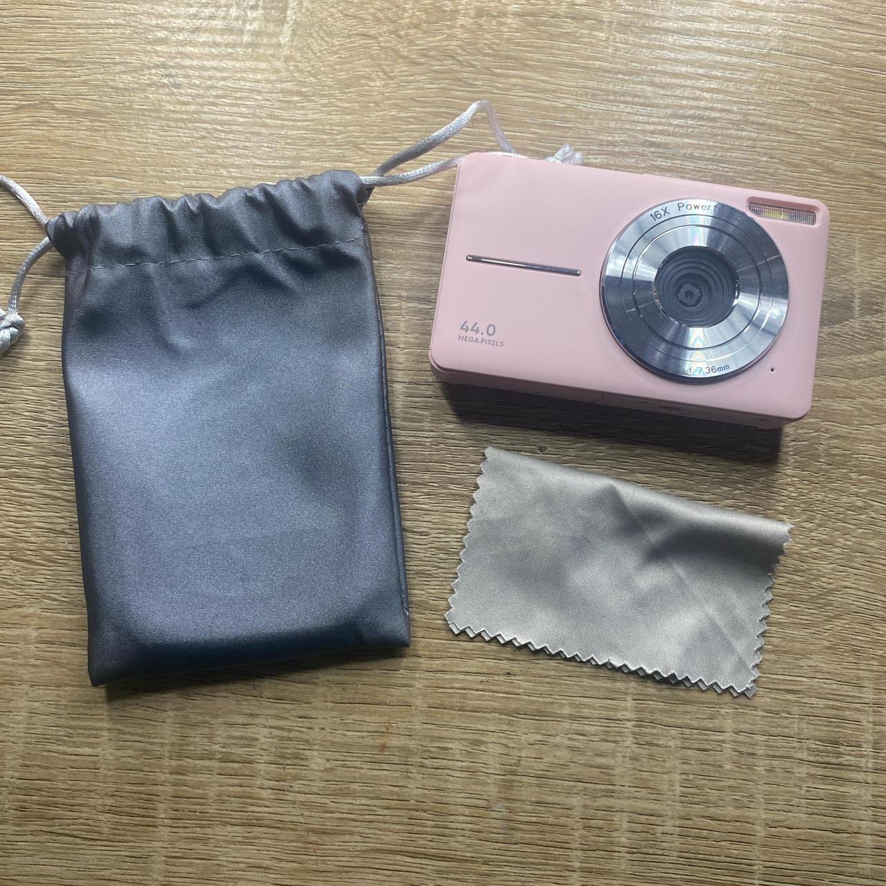 digital pink camera - sd card and battery needs to... - Depop