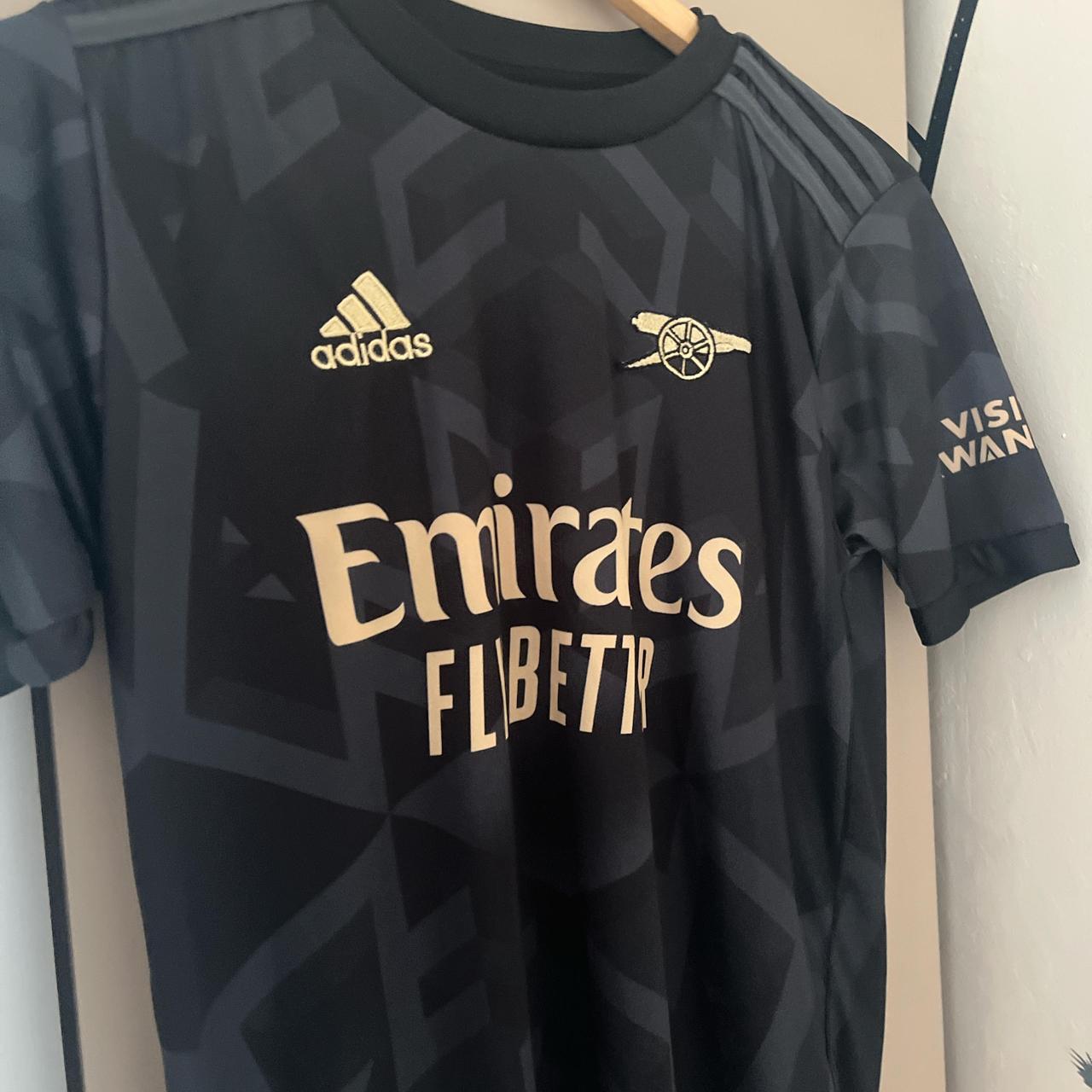 Arsenal 22-23 Away Kit (FAKE), so discounted. 15-16... - Depop