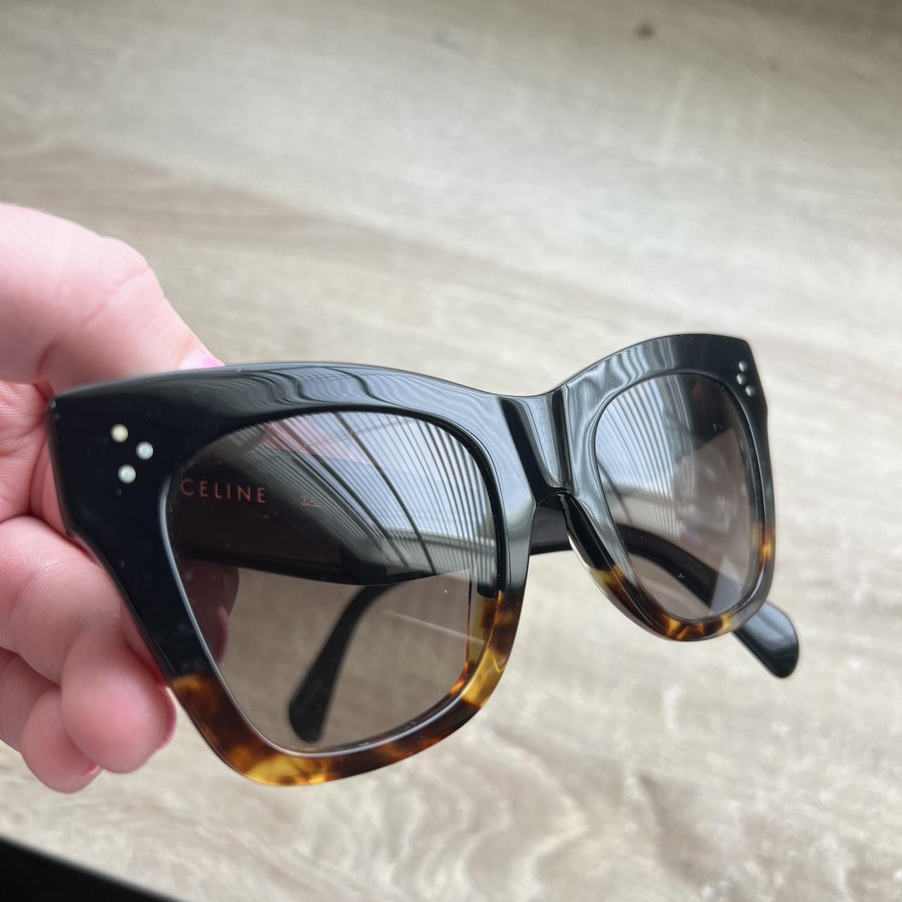 Celine sunglasses CL40004I Don t fit the shape of. Depop