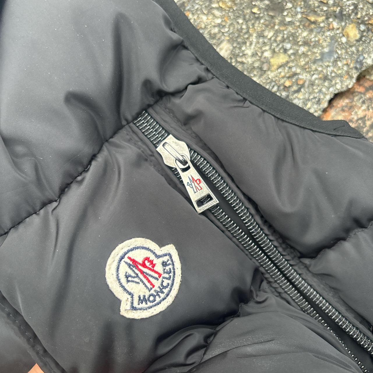 moncler body warmer, taking offers reasonable prices - Depop