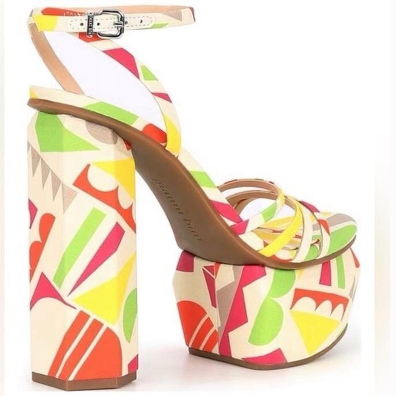 $130 Gianni Bini Parrish Geo Print Strappy Platform... | Depop
