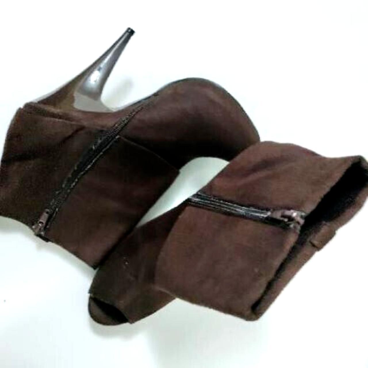 Womens Suede Brown Toe Out Boots Size 9 EXCELLENT... - Depop