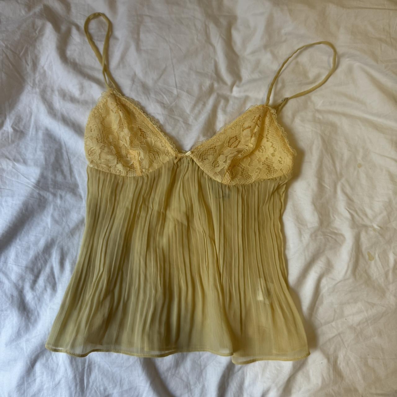 Yellow flowy lacy cami tank top, never worn besides... | Depop