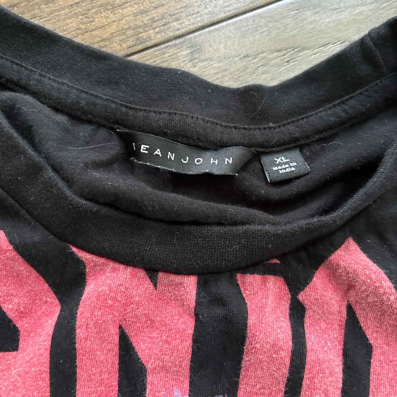 sean john panther tee sick sean john tee sized XL... - Depop