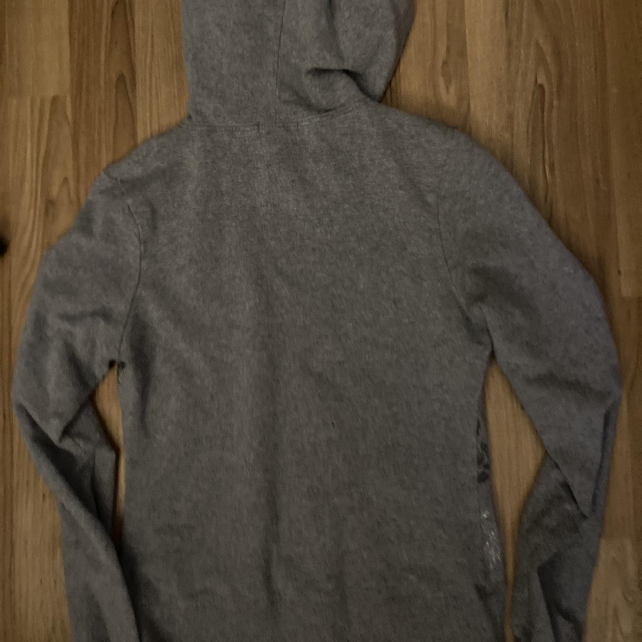 Small Grey jacket - Depop