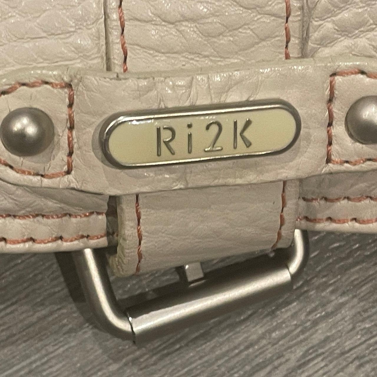 Vintage y2k Ri2k white cream shoulder slouchy hobo... | Depop