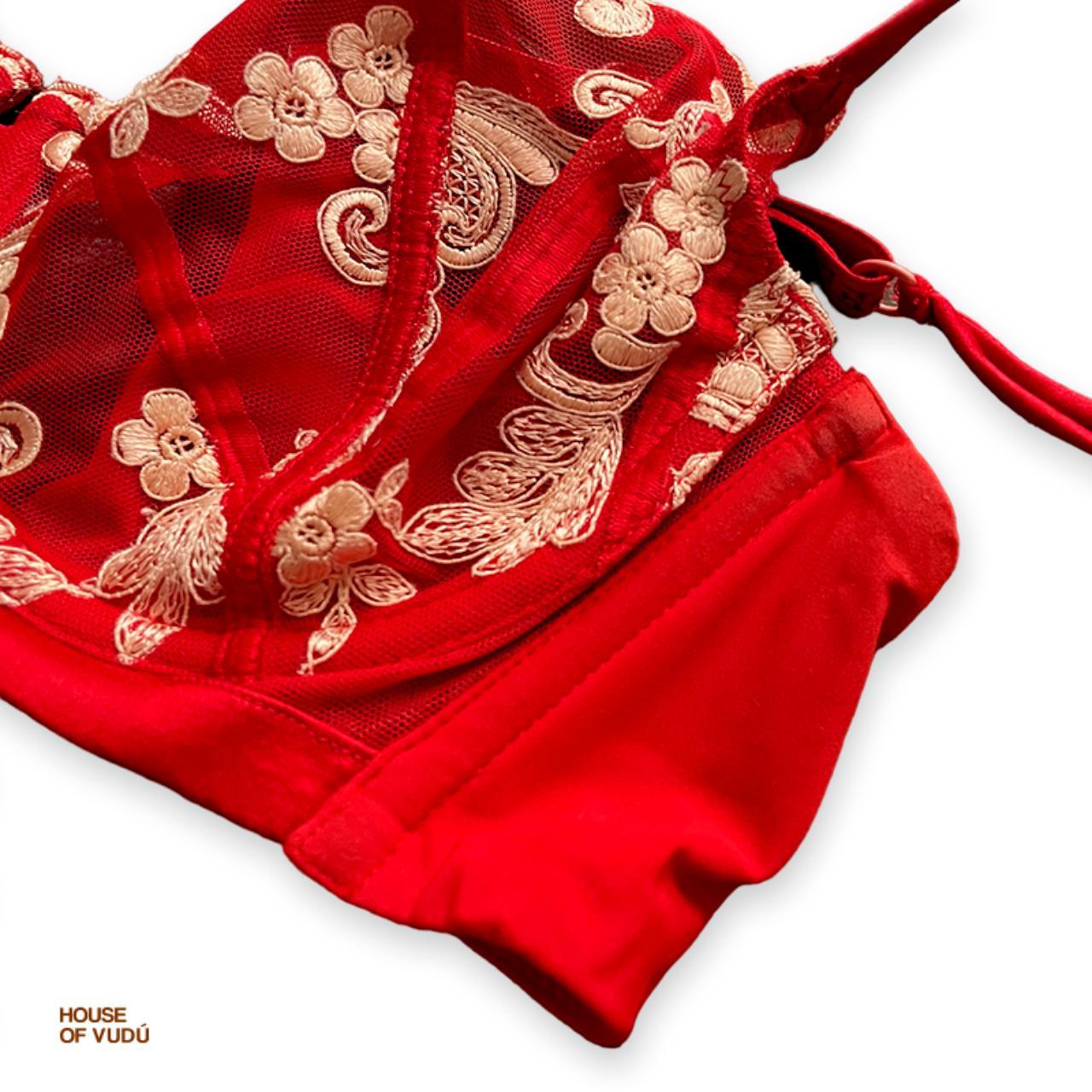 La Perla Women's Red and Cream Bra | Depop
