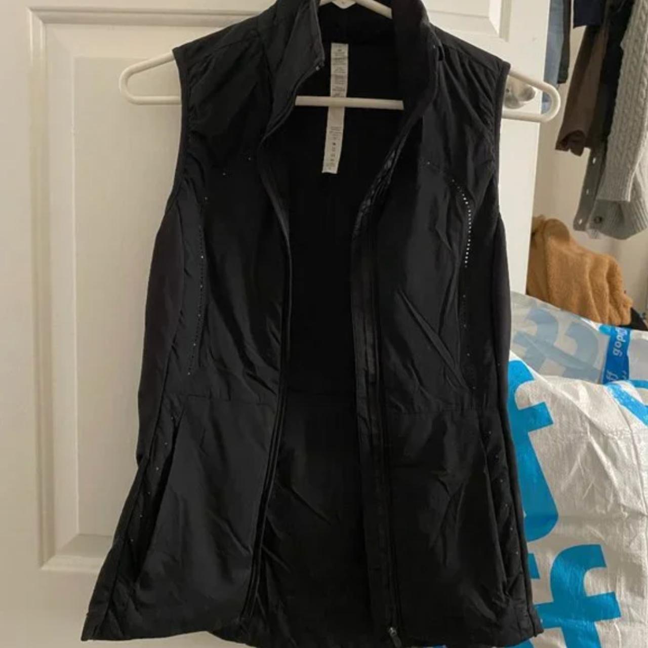 Lululemon Lightweight Vest. Slim-fit, water... - Depop
