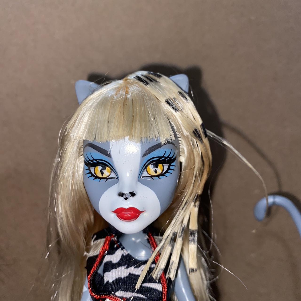 Monster High Wave 3 Meowlody & Purrsephone paired... - Depop