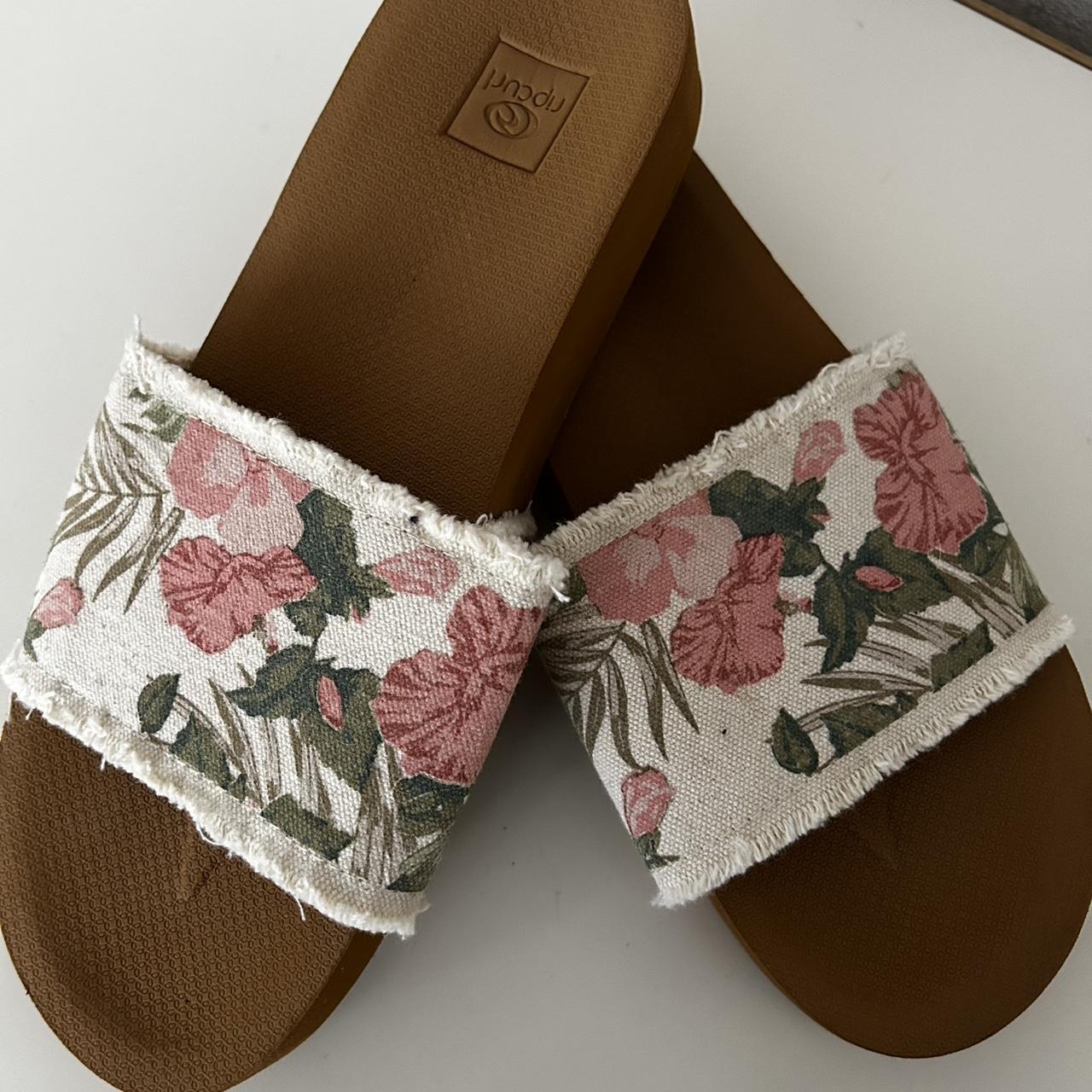 White and pink floral Reef Sliders | Depop
