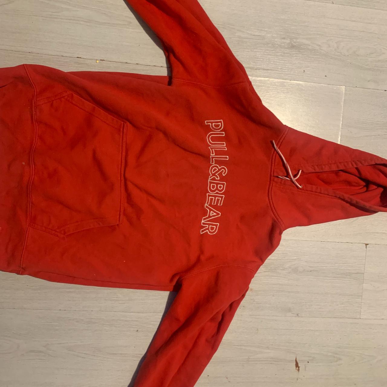 red pull n bear - Depop
