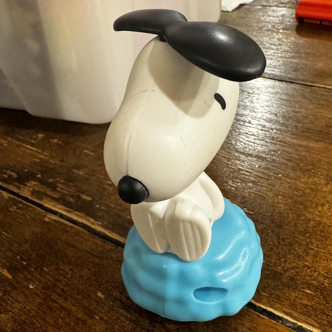 2018 Peanuts Snoopy #10 Helicopter Snoopy Figure Toy... - Depop