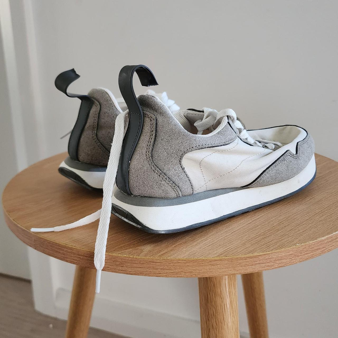 D-luxe by Decjuba trainers size 37 - Depop