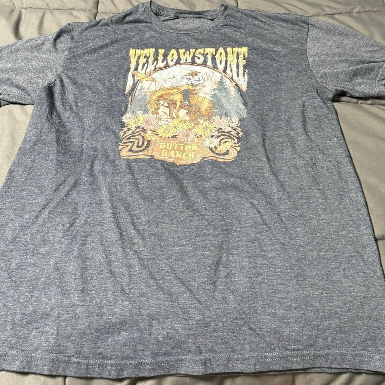 Pre-Owned There is no sizing tag but pretty sure... - Depop