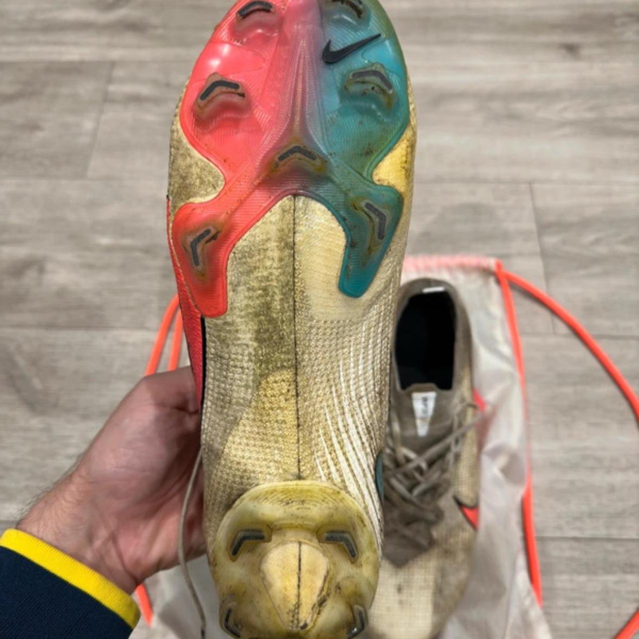 Nike Vapor hyper jade football boots size uk 10.... - Depop