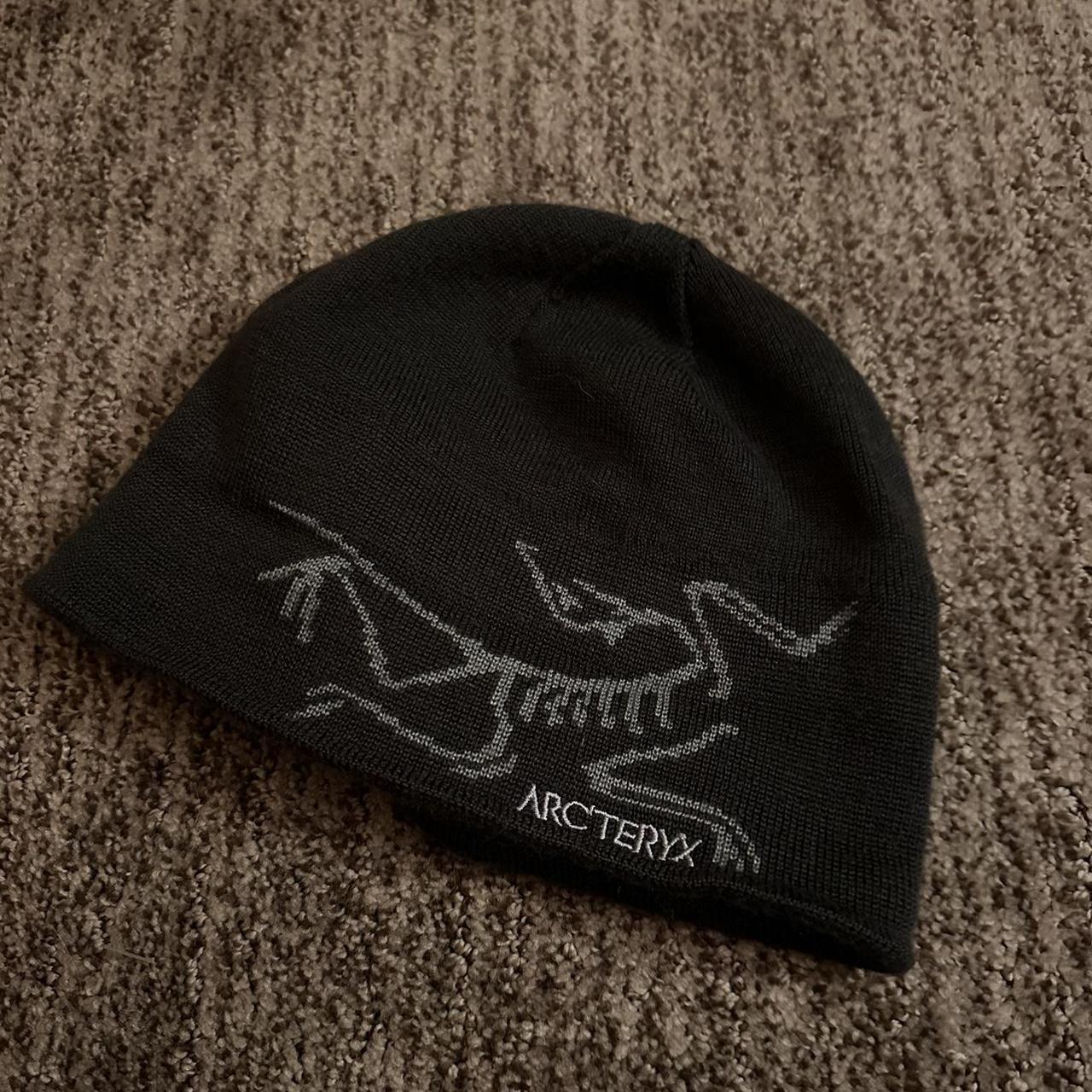 Fossil themed black and grey beanie - Depop