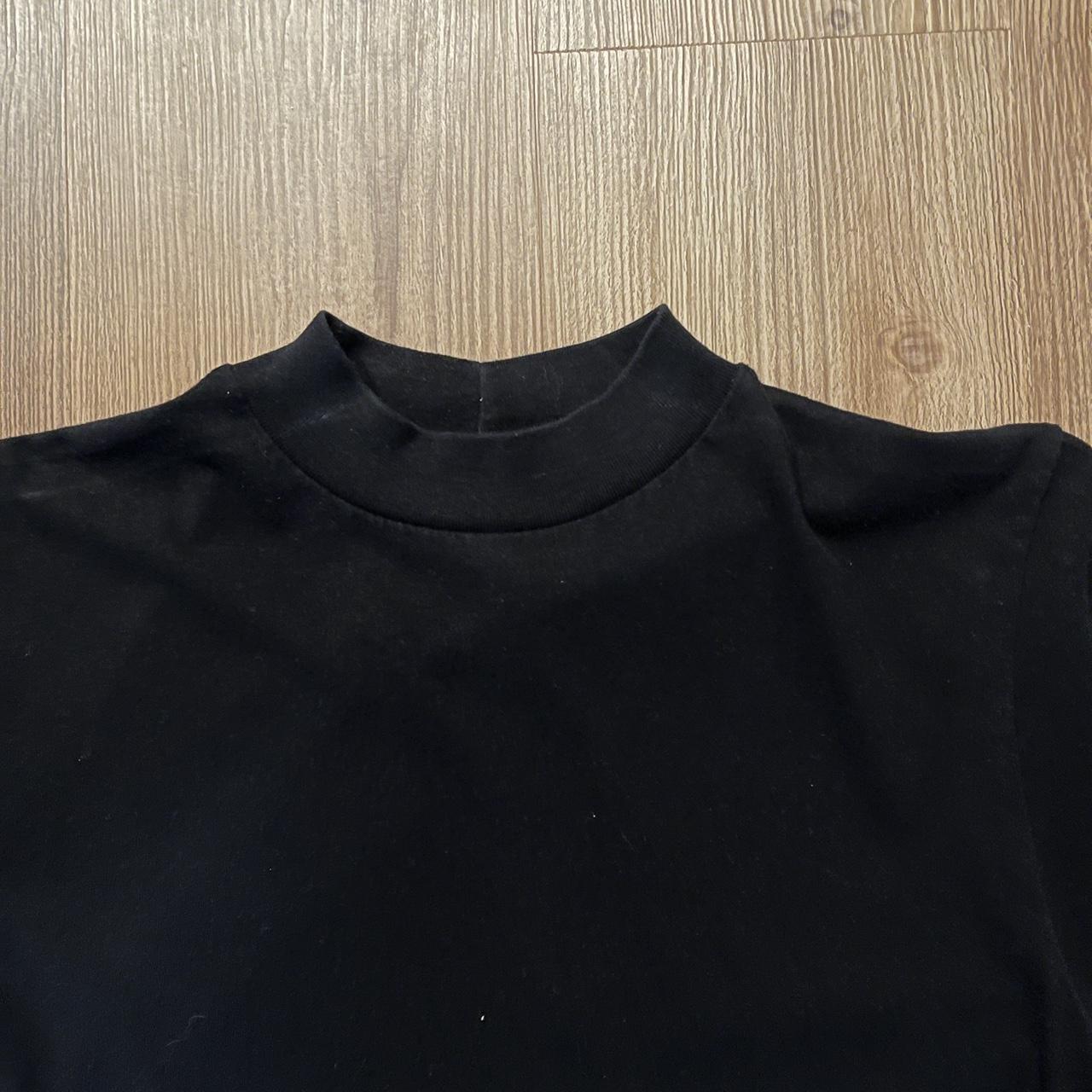 Topman Mock neck t shirt, size M, slim fit, no flaws... - Depop Topman Mock neck t shirt, size M, slim fit, no flaws... - Depop