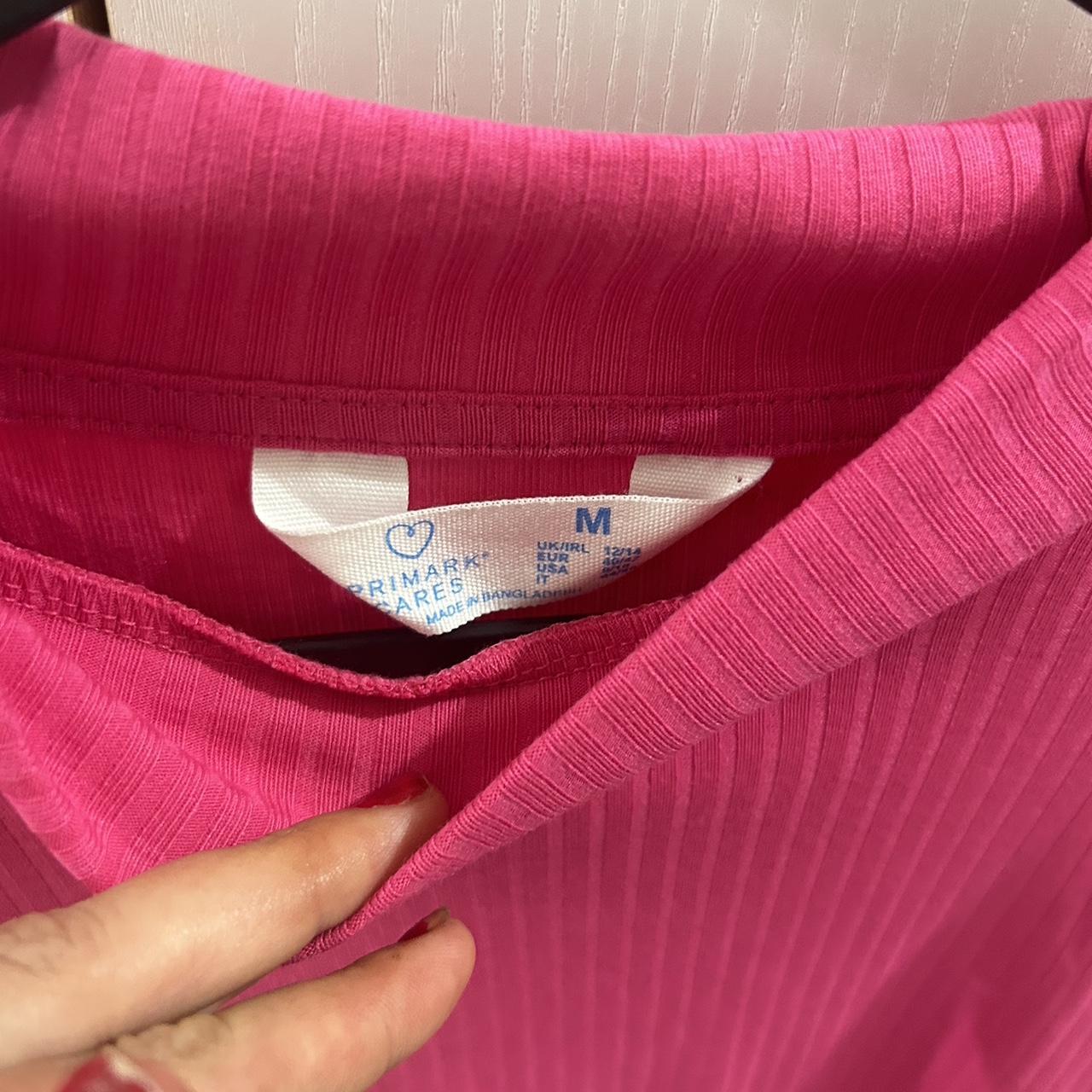 Medium primark top. Super cute ! I just don’t wear... - Depop