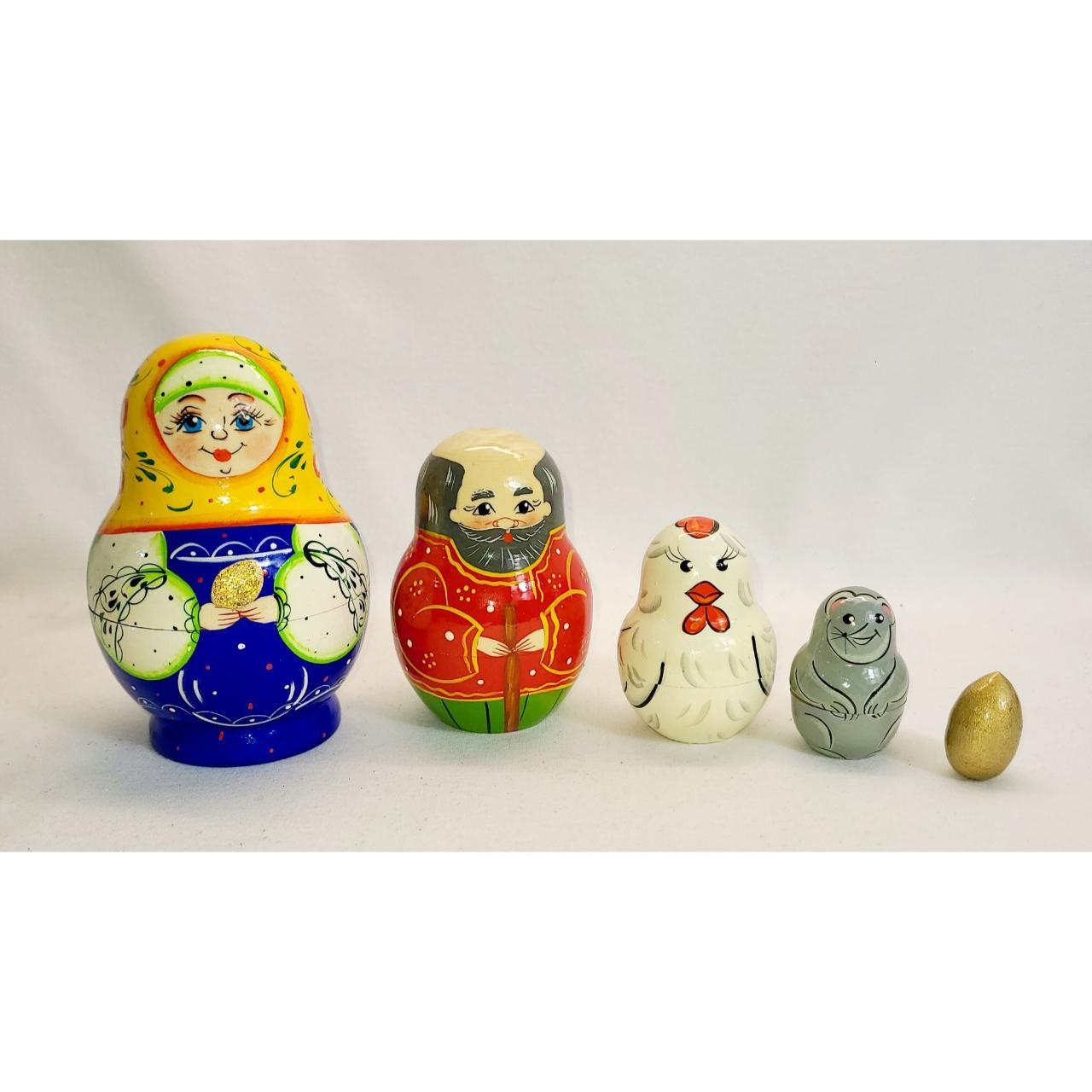 Adorable 5 pc wooden nesting dollset Matryoshka The... - Depop