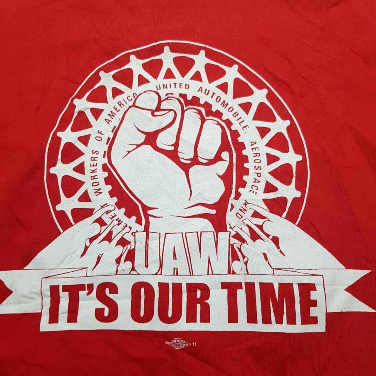 Vintage Bayside Heavyweight UAW Shirt Mens Medium... - Depop