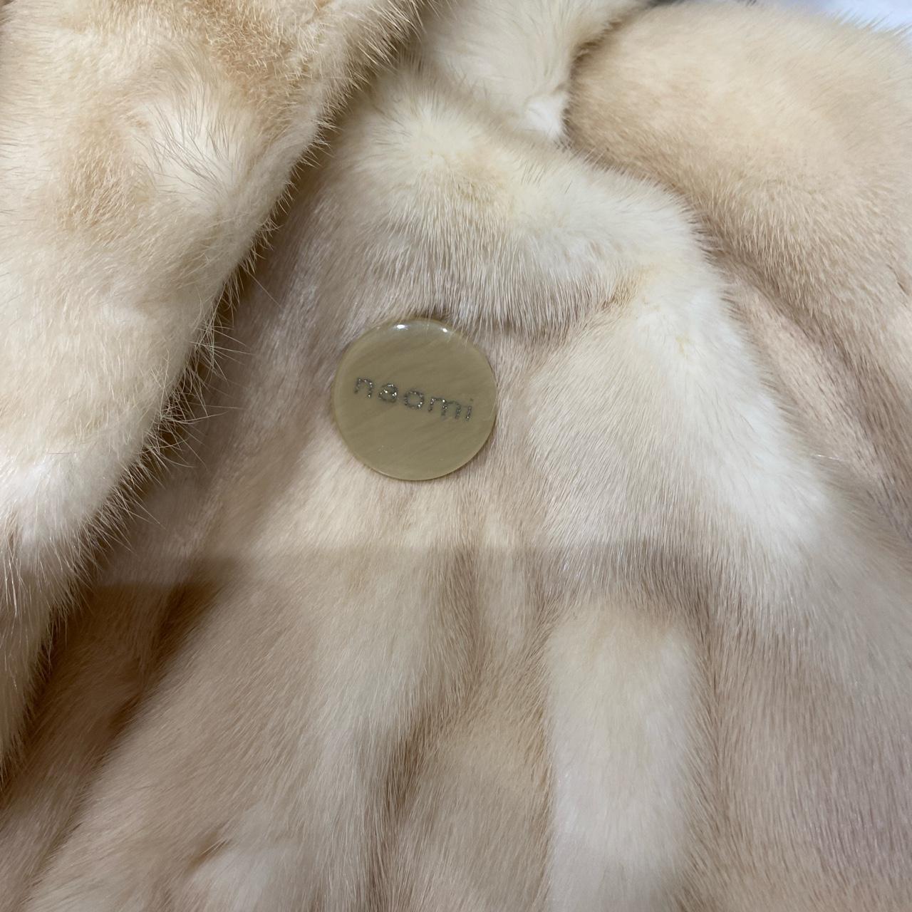 Beautiful real mink coat mob wife style swing coat... - Depop